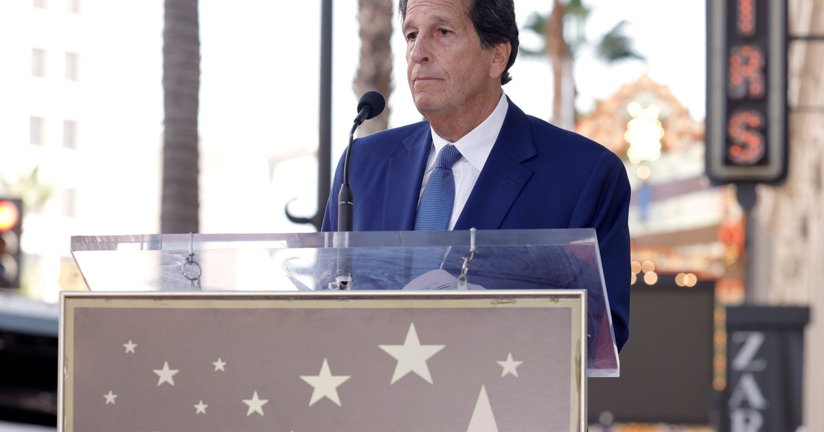 Peter Roth, Longtime Hollywood Executive, Receives A Star on The Walk ...