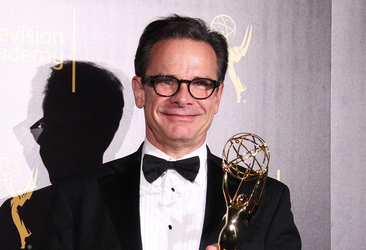 Peter Scolari, known for roles in "Bosom Buddies" and "Girls," dies at ...
