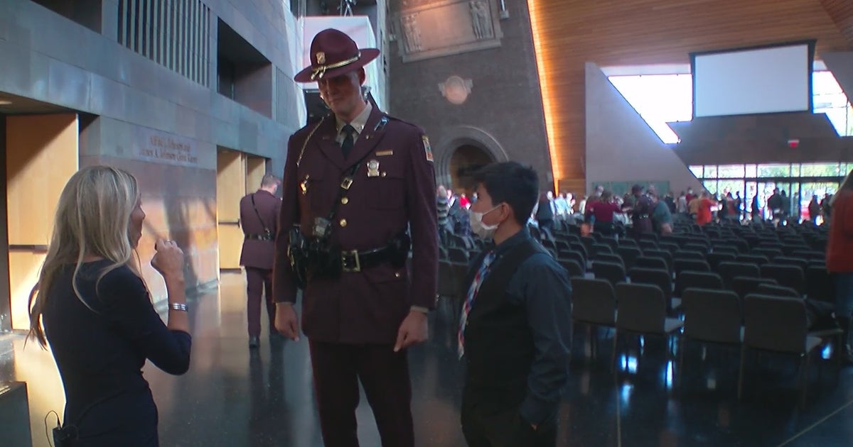 Tallest Trooper Ever To Serve Among Those Added To Minnesota State ...