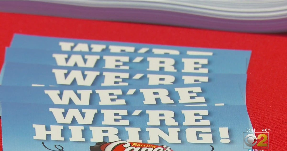 Desperate To Find More Staff, Some Fast Food Restaurants Recruiting ...