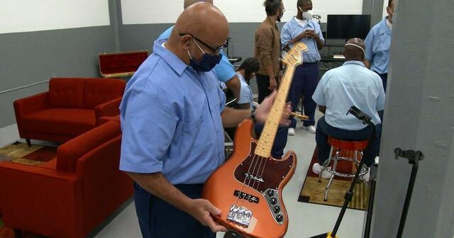 Common launches music program in maximum security prison - CBS News