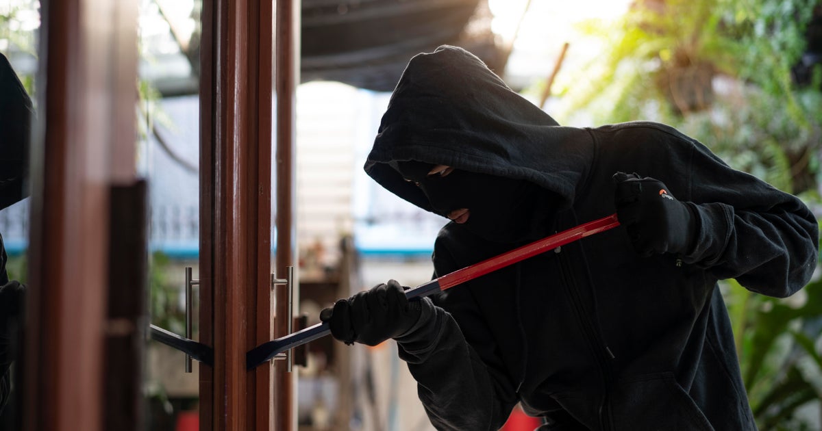 Stores in Chicago, Minneapolis-St. Paul are the latest to be hit by ...