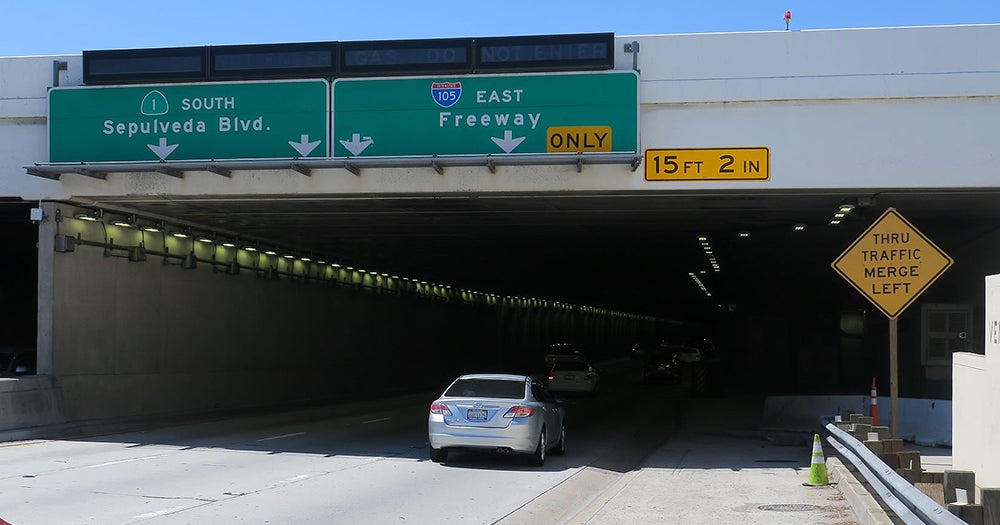 Storm Causes Tunnel Flooding, Power Outage At LAX - CBS Los Angeles