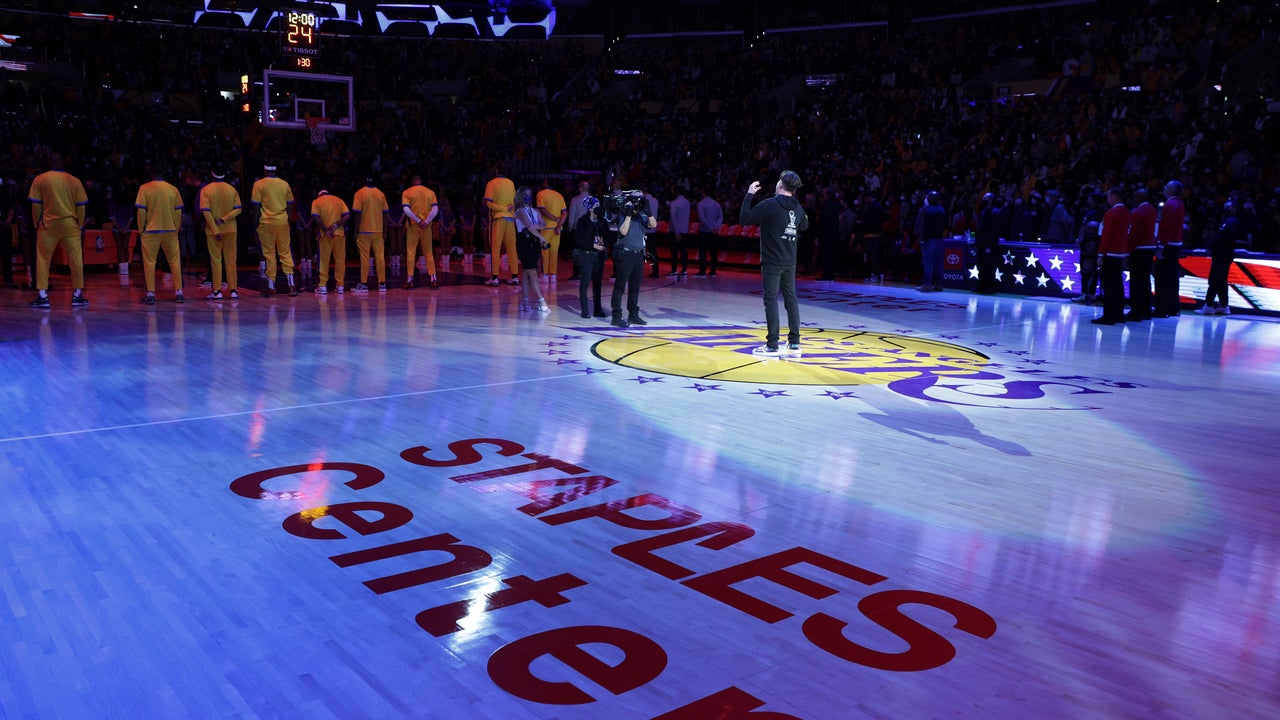 Stories About Staples Center - CBS Los Angeles