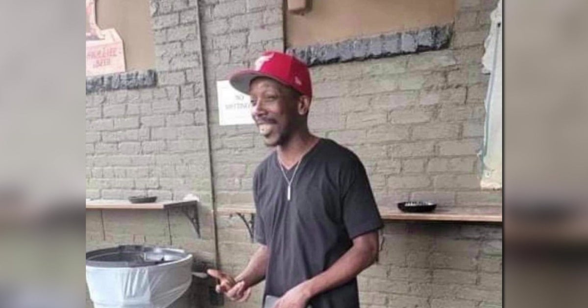 Man Charged In Liquor Store Shooting Death Of Kenneth Davis Jr: 'It ...