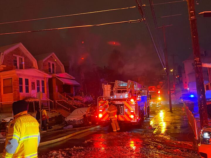 Firefighters Brave Bitter Temperatures To Fight Beechview House Fire - CBS Pittsburgh