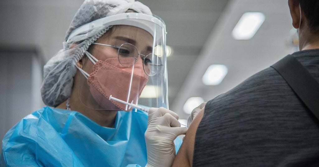 FDA Approves Shorter Intervals For Moderna Booster Shots - CBS Baltimore
