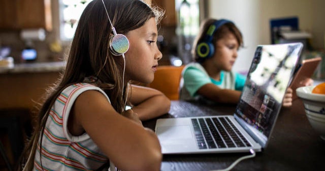 Teachers push for return to remote learning as COVID surges across U.S ...