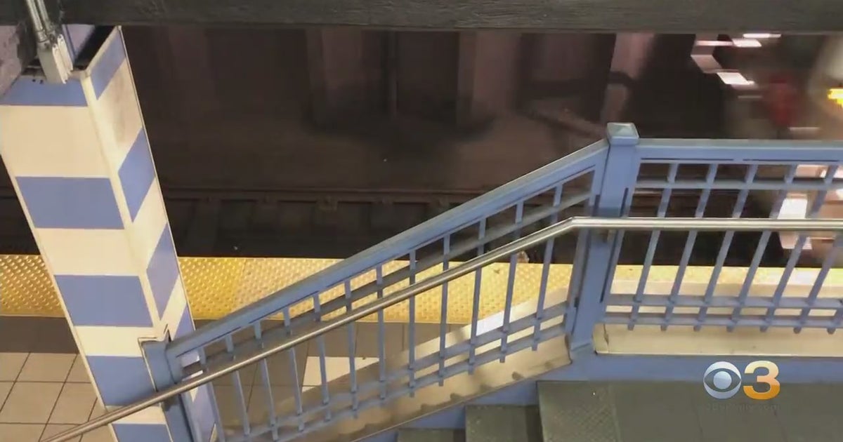 Philadelphia Police Investigating After Woman Stabbed Twice At Center ...