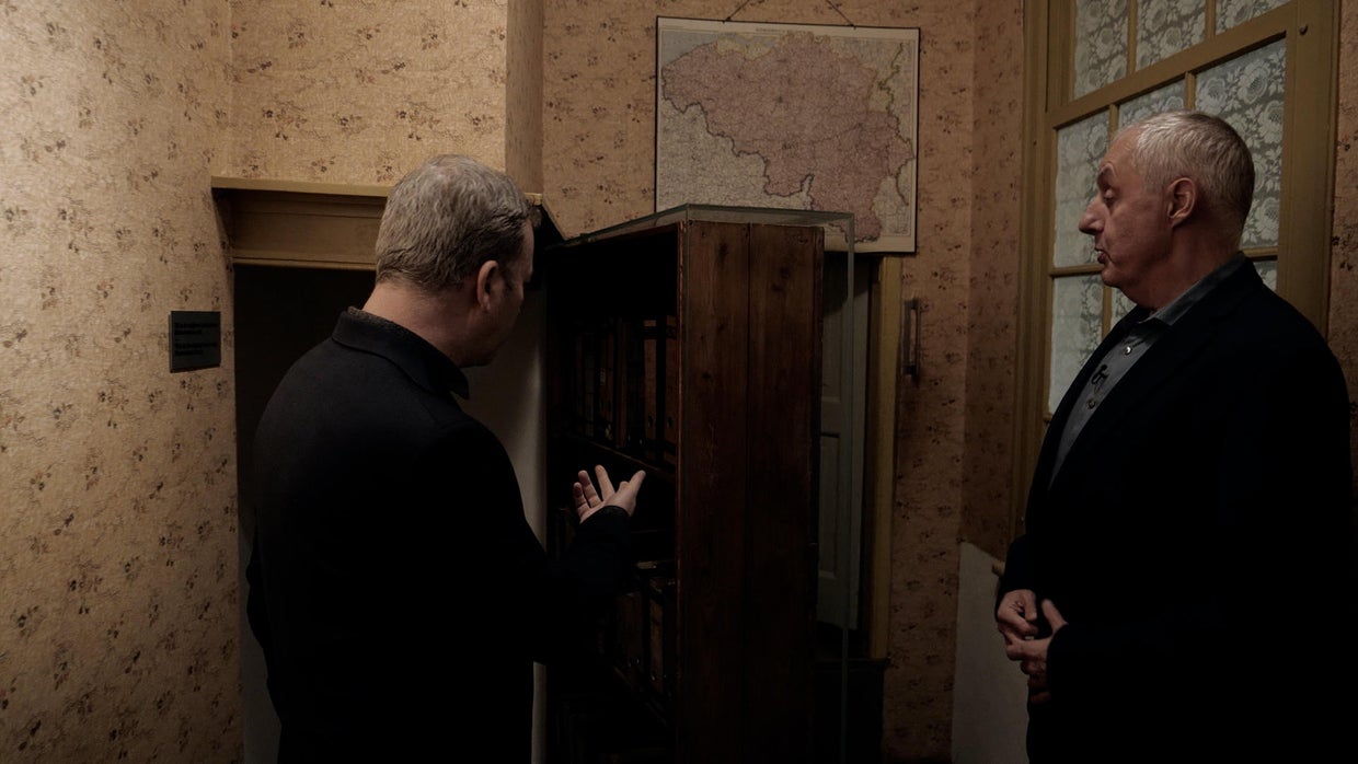 Investigating who betrayed Anne Frank and her family to the Nazis - 60 ...