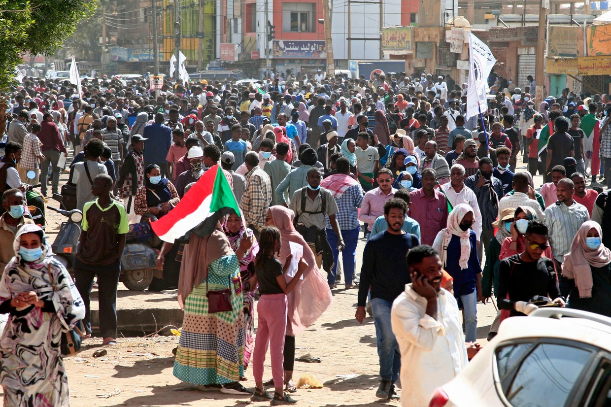 Anti-coup protesters in Sudan met with deadly gunfire - CBS News