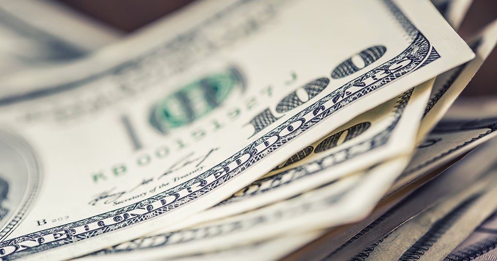 Cook County minimum wage to increase in July - CBS Chicago