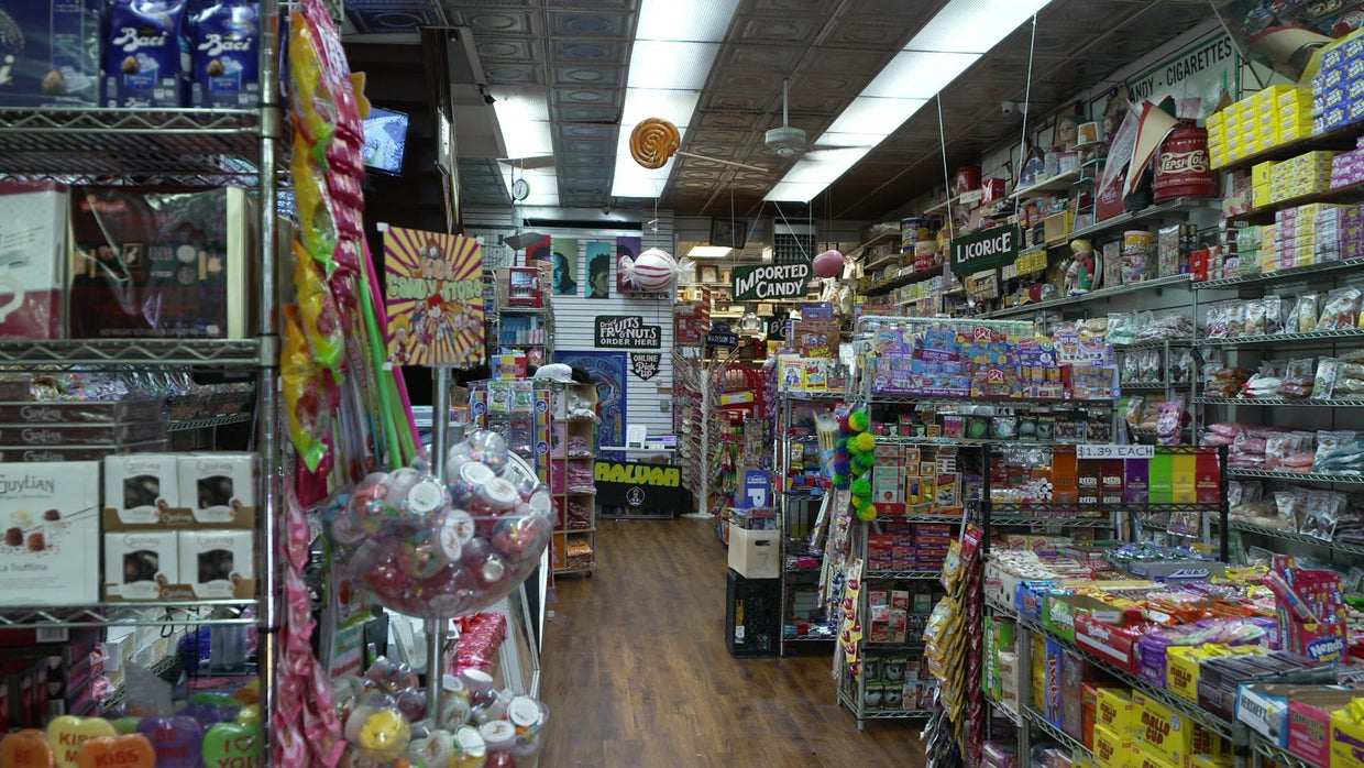 New York's sweetest shop: Selling candy since 1937 - CBS News