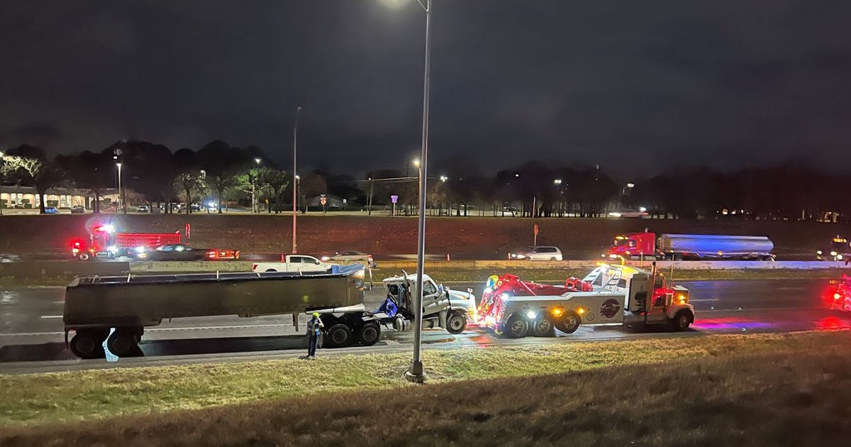 2 Big Rig Crashes Shut Down Parts Of Interstate-35E In Denton - CBS Texas