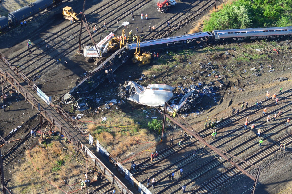 2015 Amtrak Derailment Photos Shown In Trial