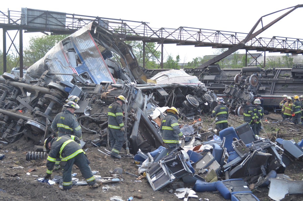 2015 Amtrak Derailment Photos Shown In Trial
