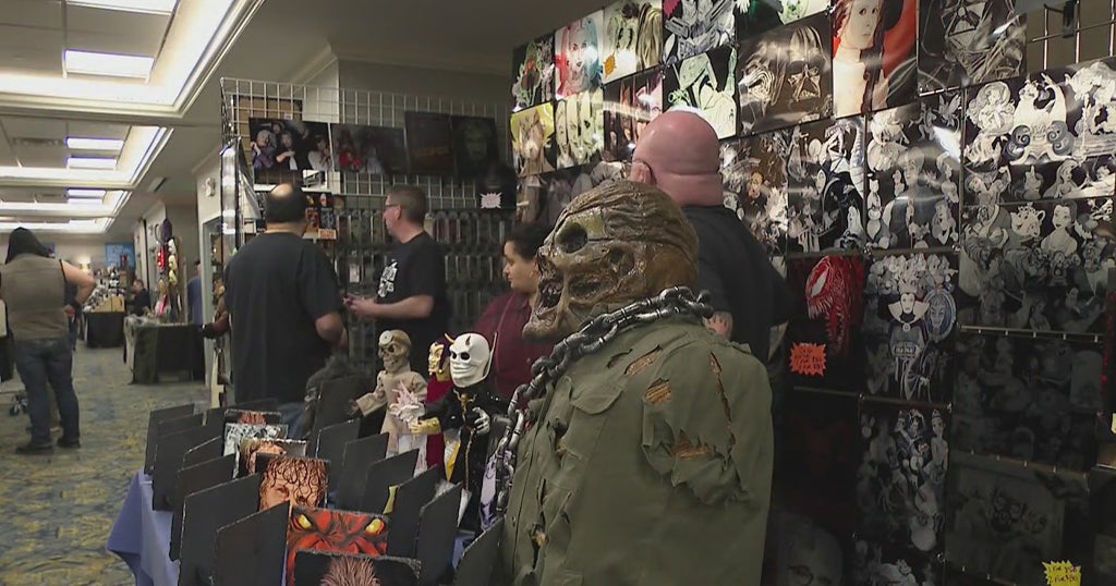 Last Day Of Horror Realm Con 2022 Happening In The South Hills - CBS ...
