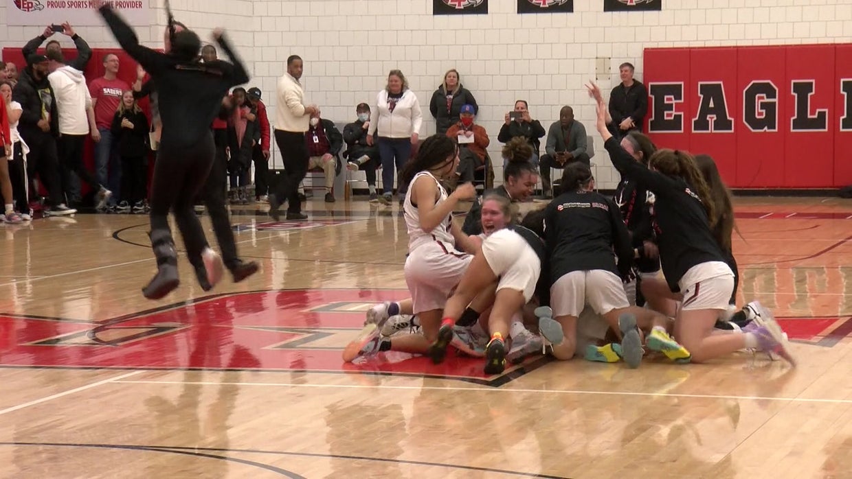 Shakopee Sabers Girls' Basketball Team On Cloud 9 Heading Into State ...