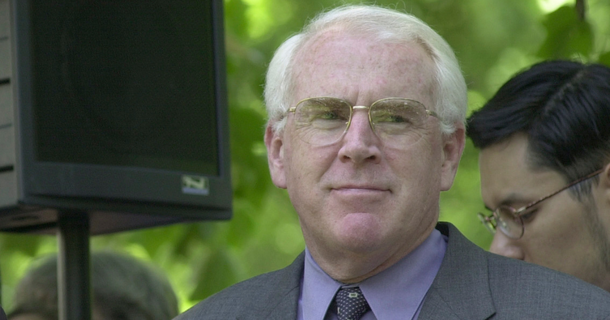 Ex-Congressman Victor Fazio Of California Dies At 79 After Cancer ...