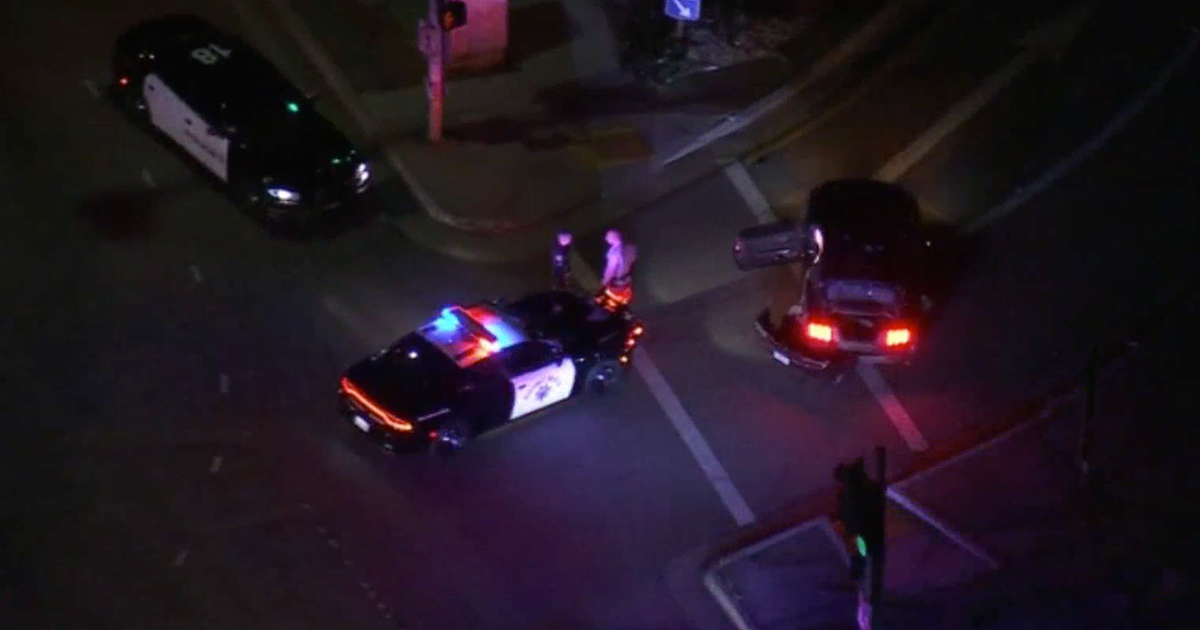 CHP pursuit ends after suspect crashes into uninvolved vehicle on 10 ... CHP pursuit ends after suspect crashes into uninvolved vehicle on 10 ...