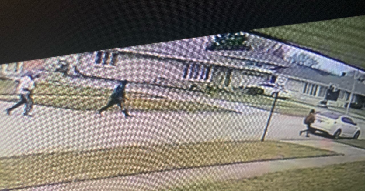 2 men arrested in 2022 Oak Lawn home invasion - CBS Chicago