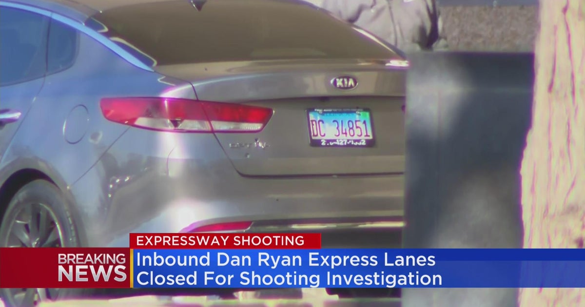 Inbound Dan Ryan express lanes shut down for shooting investigation ...