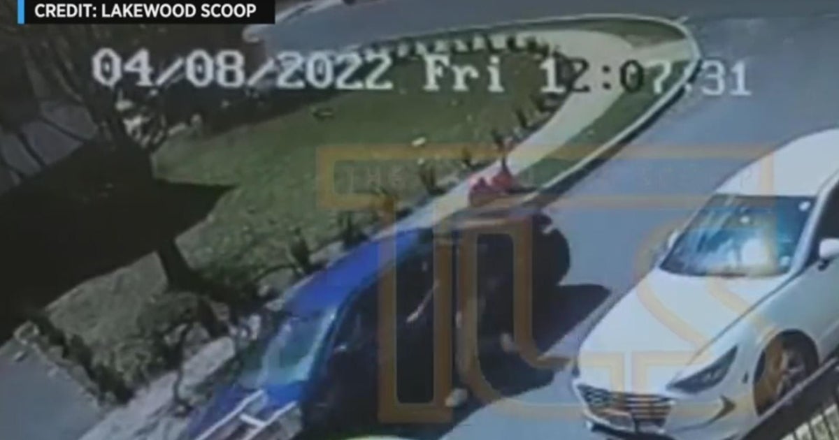 Police: Dion Marsh accused of stealing car, striking 2 pedestrians and ...