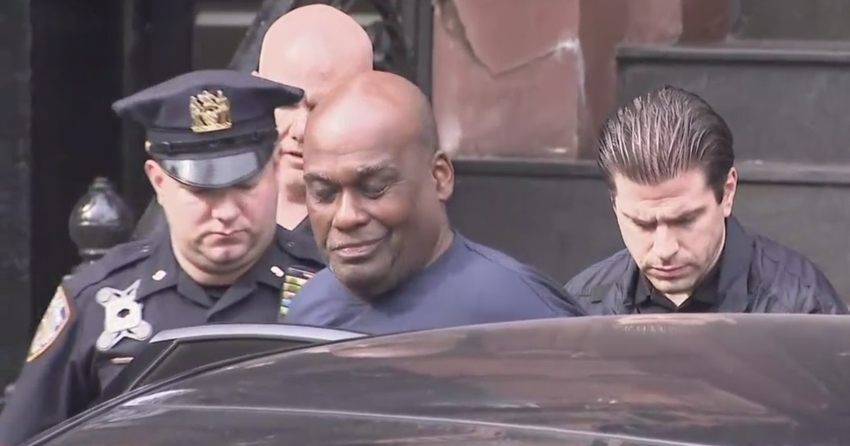 Frank James, suspect in New York City subway shooting, wants trial ...