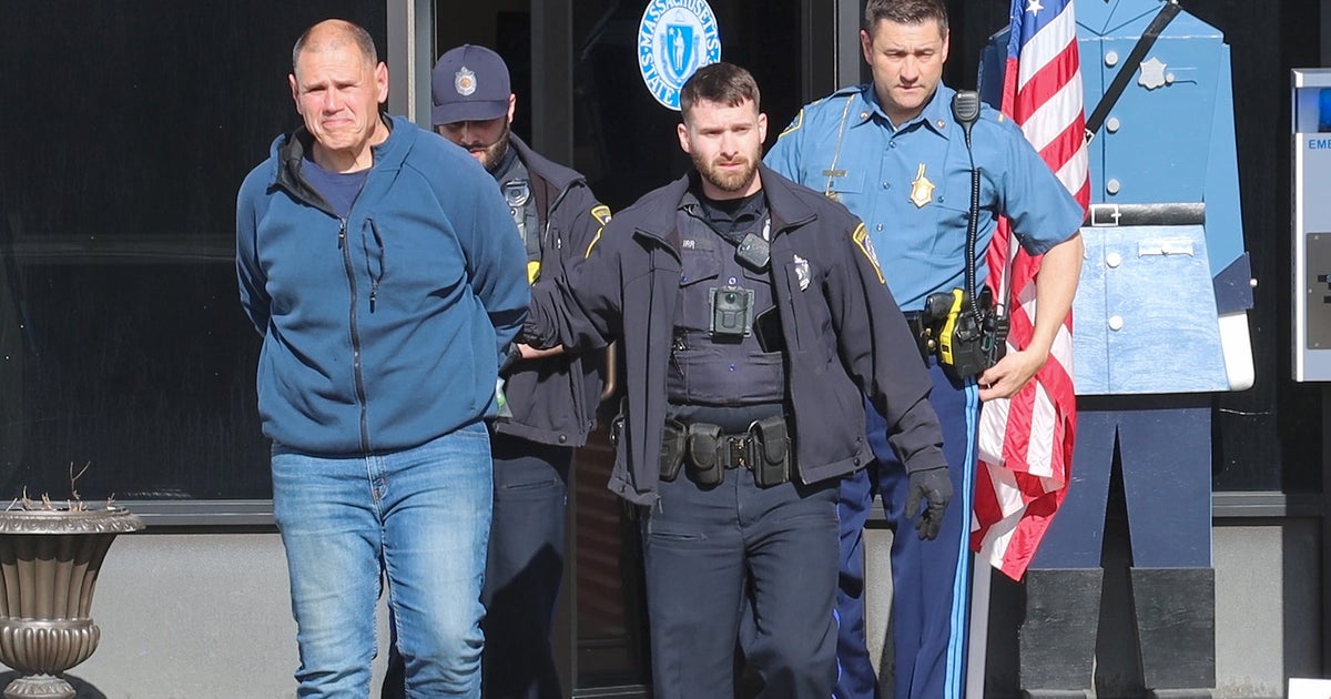 14-Year-Old Girl With Knife Confronts Career Criminal In Middleboro ...