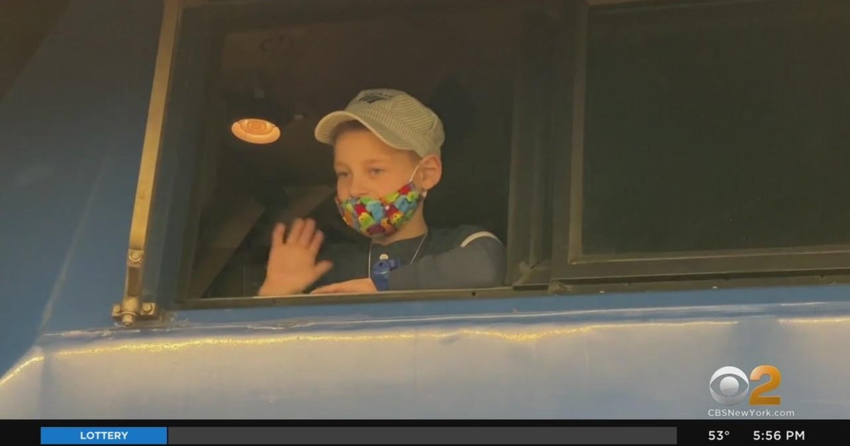 Make-A-Wish sends young train enthusiast Alex Young to Grand Central ...