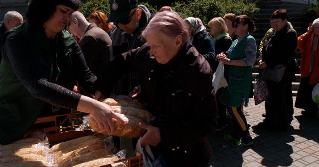Food has become a weapon in the war in Ukraine - CBS News
