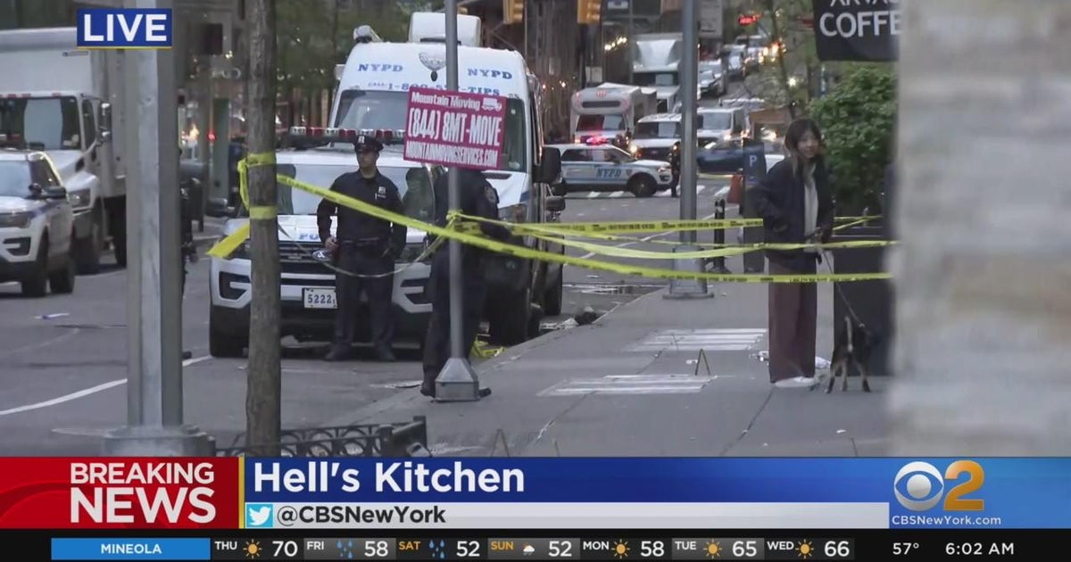 2 men shot to death overnight in Hell's Kitchen - CBS New York