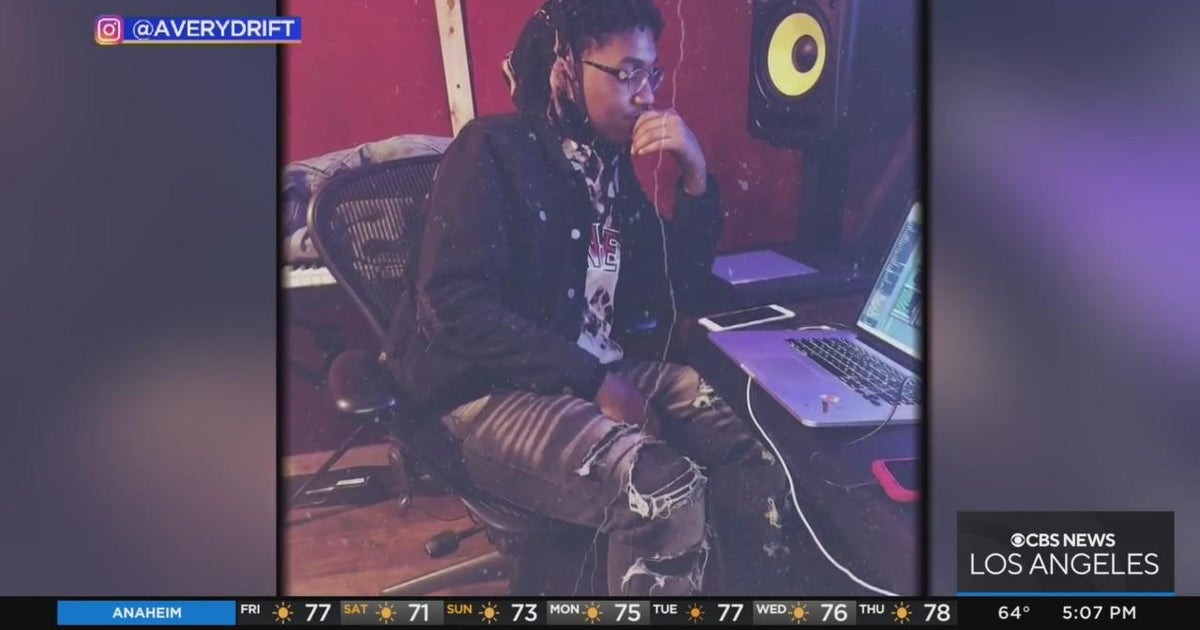 Musician killed after fire in Hollywood recording studio - CBS Los Angeles