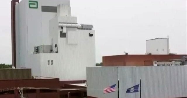 Abbott restarts production of baby formula at Michigan plant - CBS News