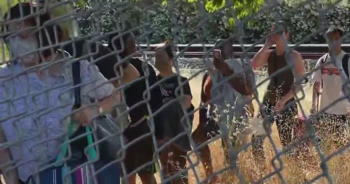 Searing heat bends rail, causes BART derailment between Concord ...