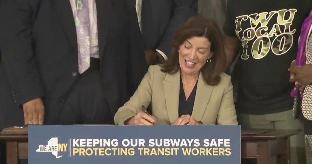 Gov. Hochul signs bill imposing stiffer penalties for assaulting ...