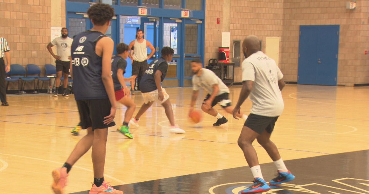 Basketball tournament in Boston brings kids and law enforcement ...