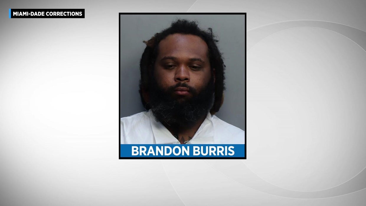 Police to step up patrols after shooting at popular South Beach hotel - CBS Miami