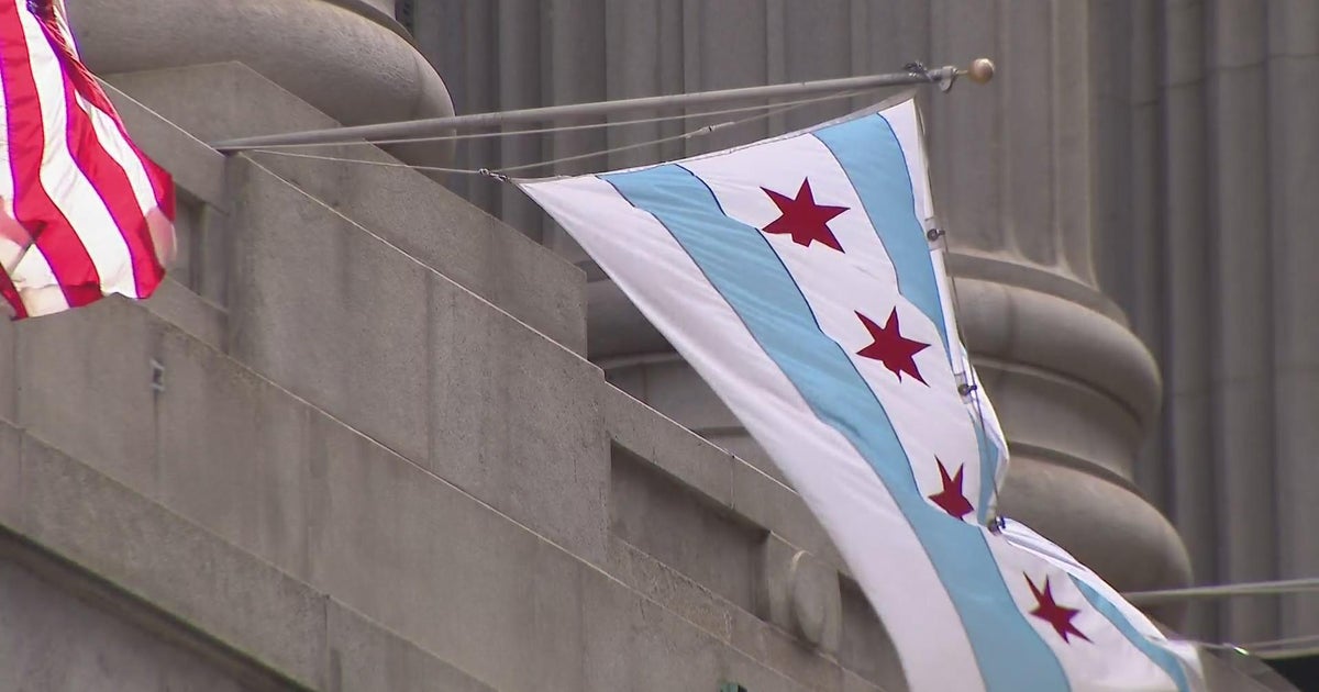 Chicago, Cook County increasing minimum wages on Friday; how much will ...