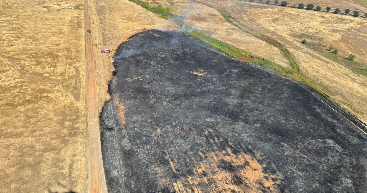 Crews Halt Grass Fire Near Mather - CBS Sacramento