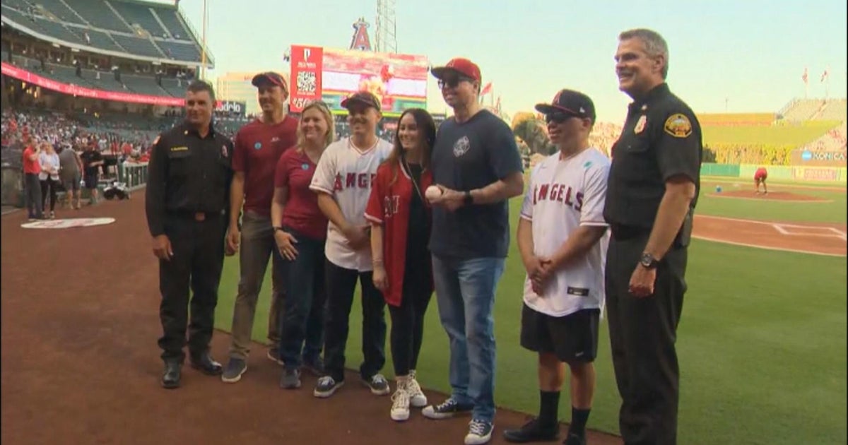 Recovering firefighters honored at Los Angeles Angels game - CBS Los ...
