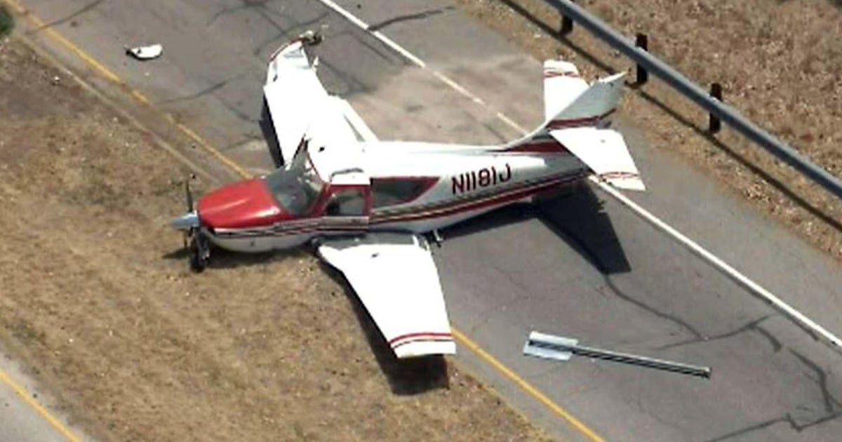Small plane makes emergency landing on Granbury street - CBS Texas