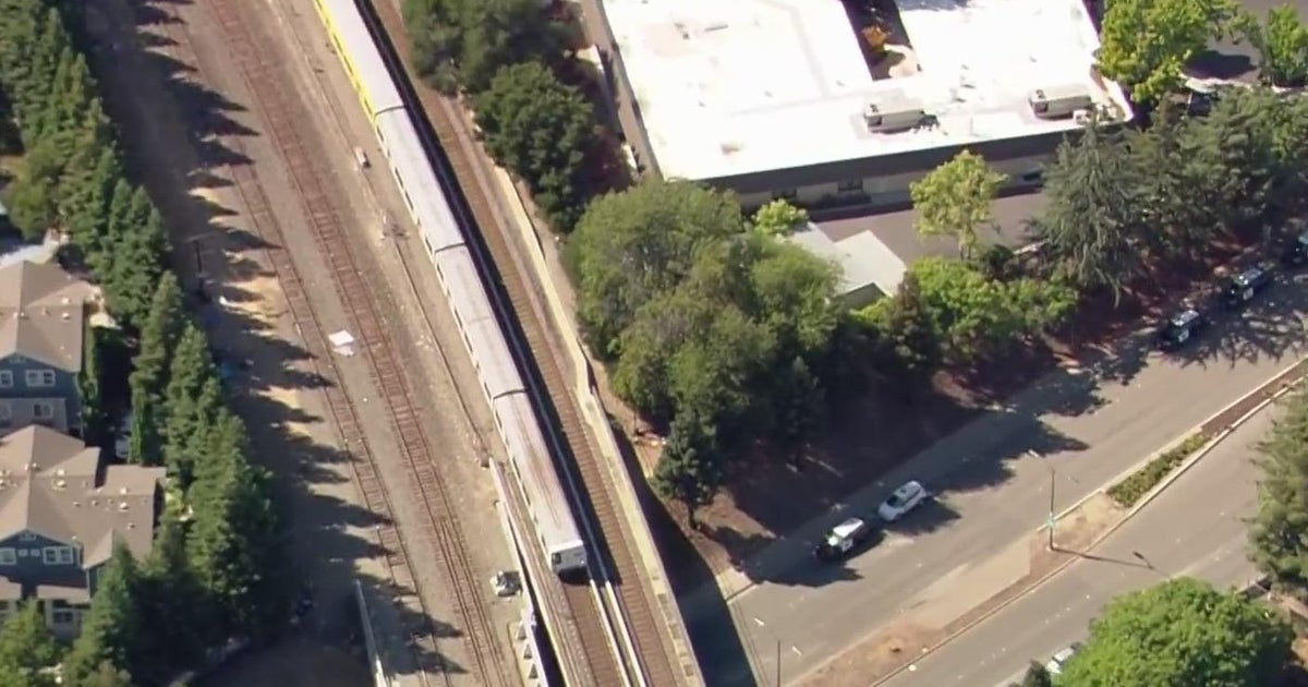 UPDATE: Major medical emergency shuts down BART service in the East Bay ...