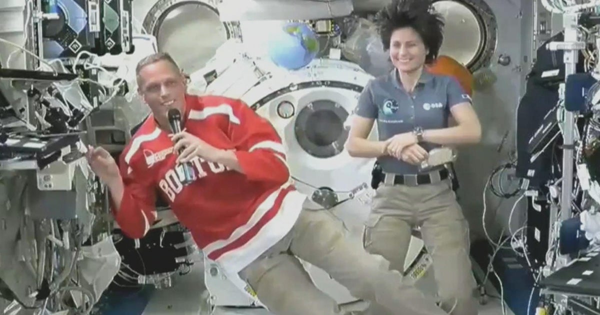 Boston University students talk with astronauts onboard the ...