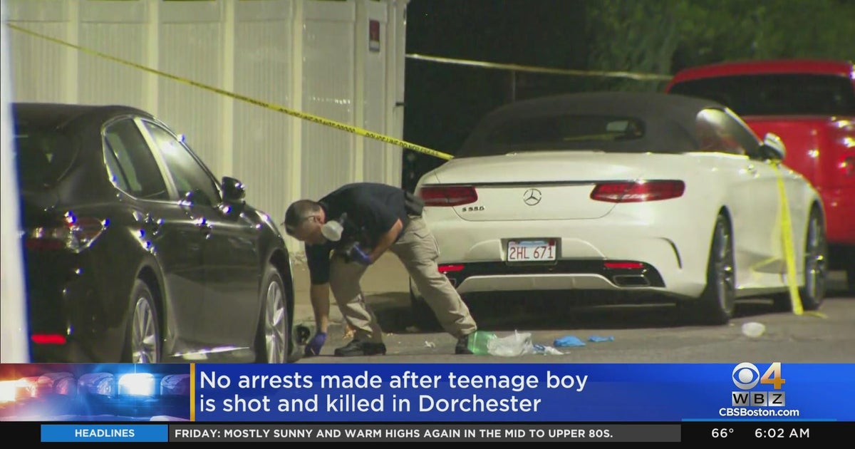 15-year-old boy shot and killed near Dorchester park - CBS Boston