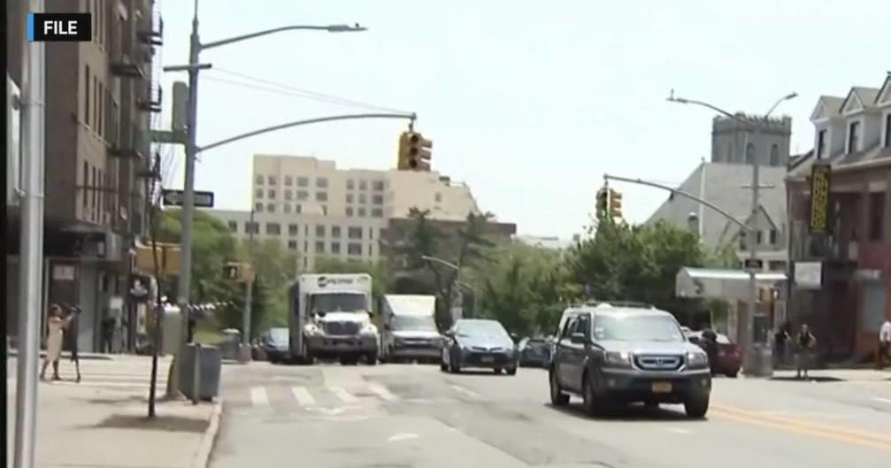 New York City speed cameras to operate 24/7 starting Monday - CBS New York