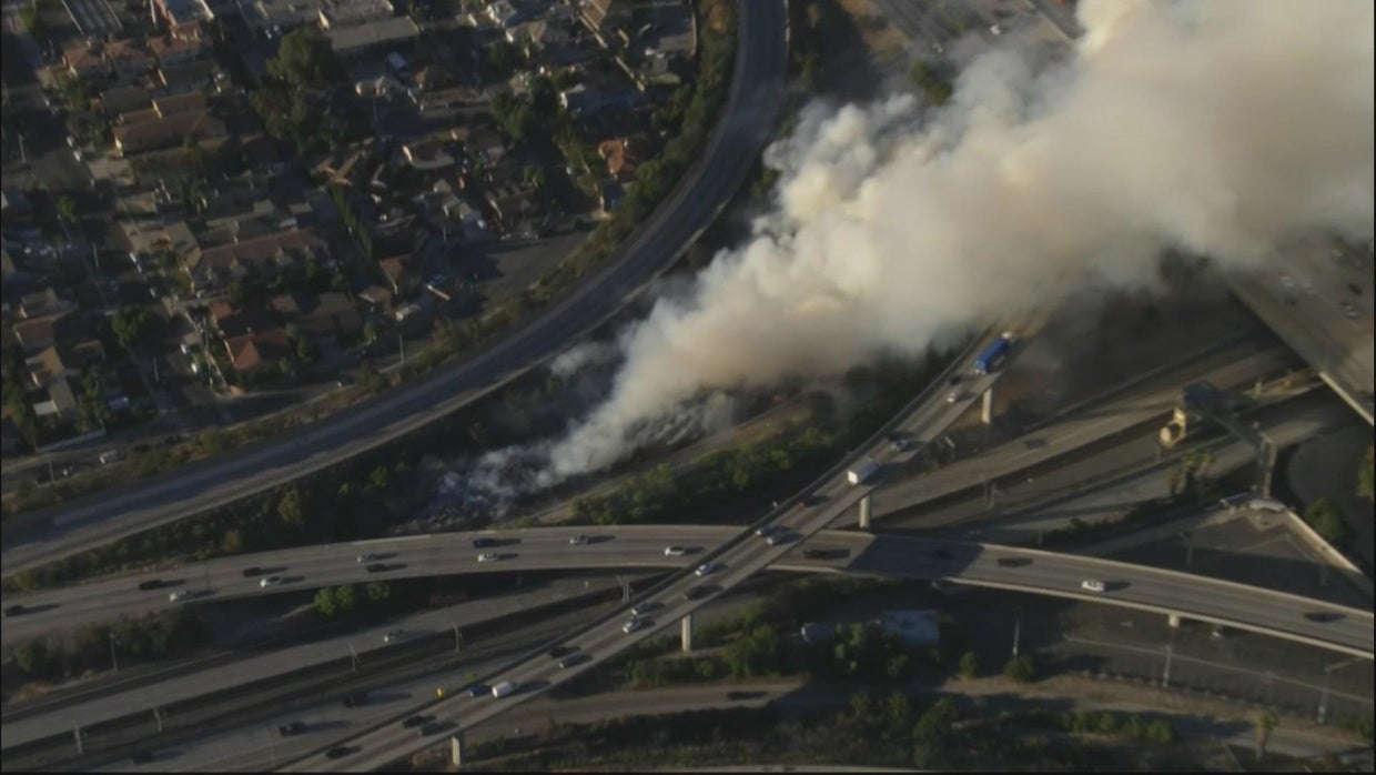 Large fire breaks out next to 105, 605 Freeways in Norwalk