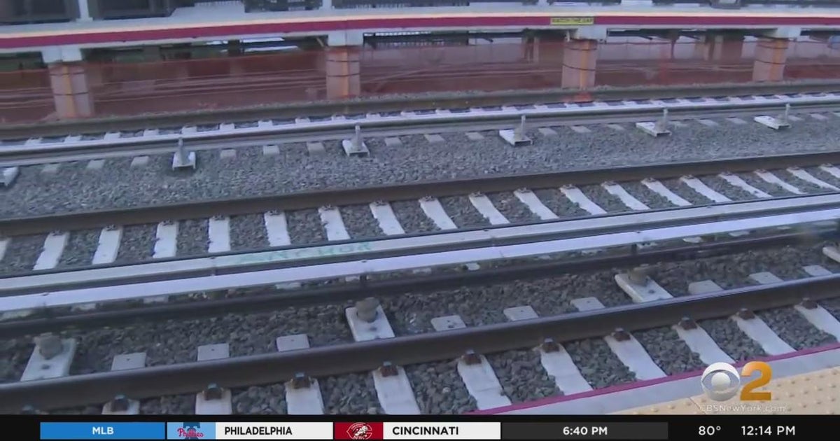 LIRR riders hopeful as first section of third track finally opens - CBS ...