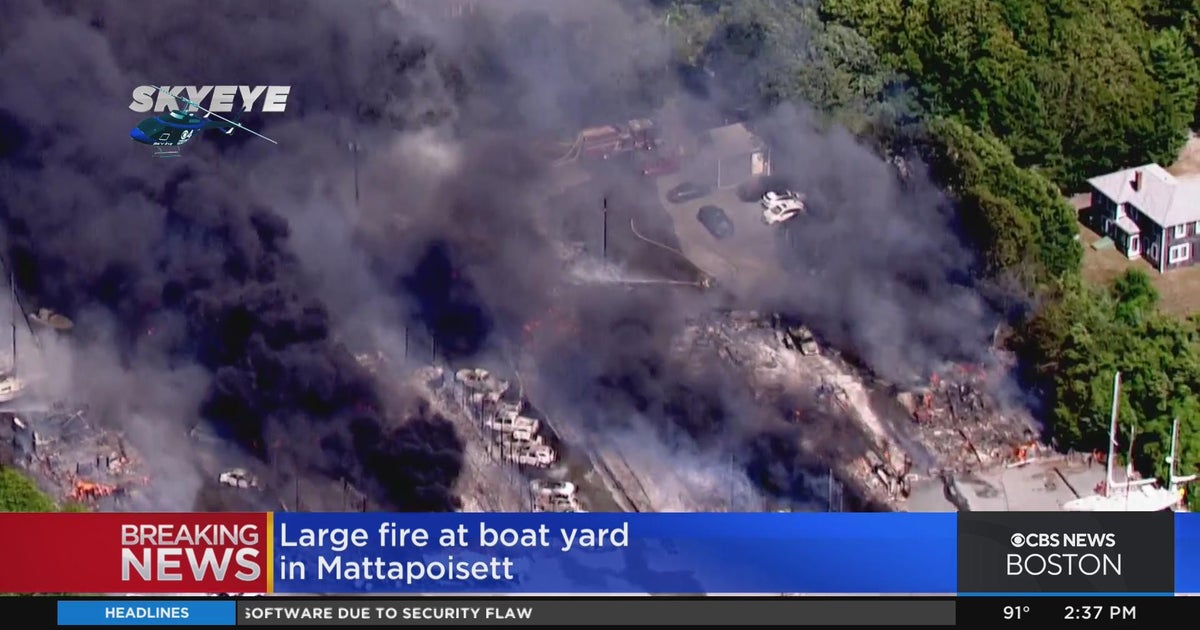 Massive fire burning at Mattapoisett boat yard - CBS Boston
