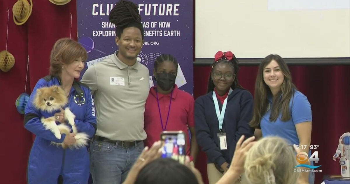 Space Day Broward launches at Rock Island Elementary School - CBS Miami
